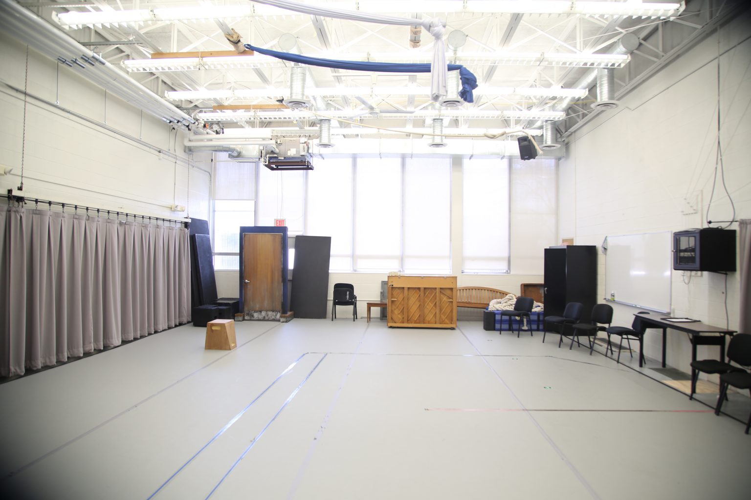 Acting Studios | UConn Dramatic Arts